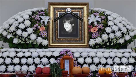 고 이얼 배우 오마이포토