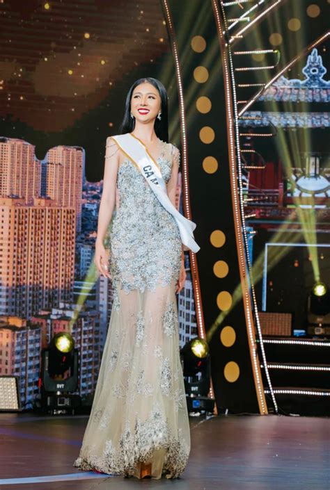 Bạn Gái Kém 17 Tuổi Của Hồ Quang Hiếu Cao 18m Hình Thể Nóng Bỏng