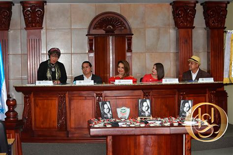 Linda Margarita Redondo Presenta Amor A Fuego Lento Honduras En