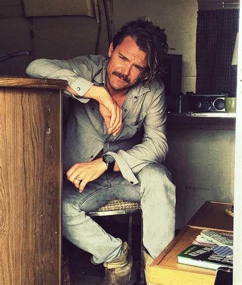 Clayne Crawford Hair