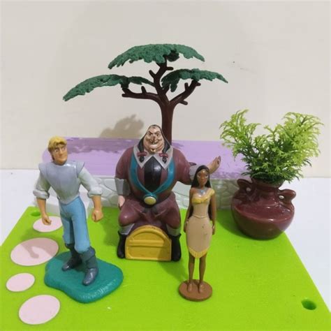 Jual Figure Disney Princess Pocahontas Captain John Smith And Governor