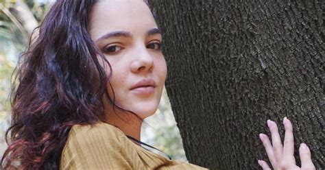 Muere Andrea Arruti La Voz En Español De Elsa En Frozen Tenía 21