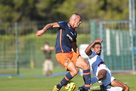 Clermont S Impose Montpellier Clermont Foot
