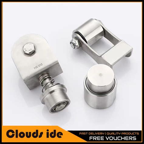304 Stainless Steel Swivel Wheel 360 Rotational Sliding Gate Roller And Railing Set For Swing