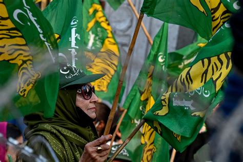 مسلم لیگ ن کی اصل کنفیوژن کیا ہے؟ اجمل جامی کا کالم Urdu News اردو نیوز