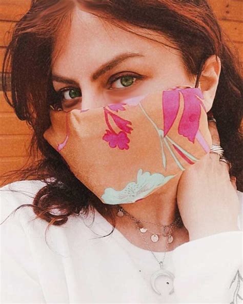 How To Make A Quick Diy No Sew Face Mask At Home Ways Seven Roses
