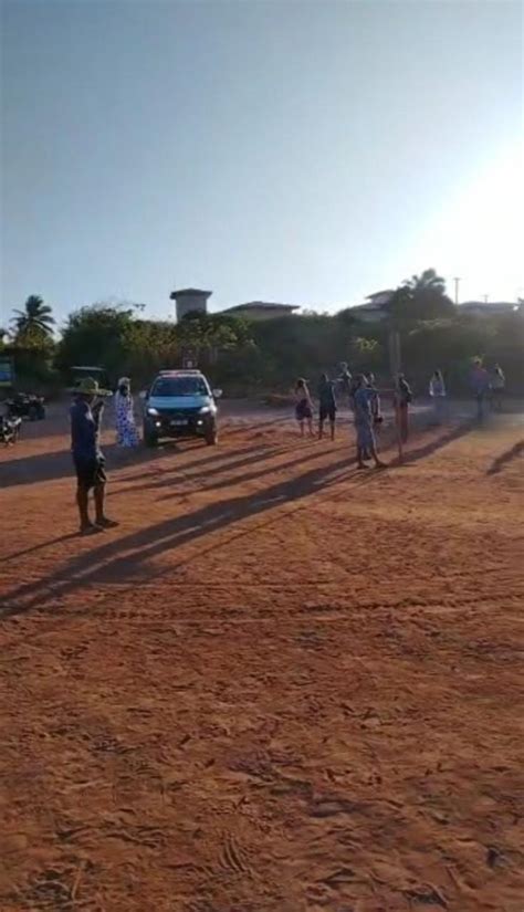 Homem morre ao cair quadriciclo de falésia na praia de Pipa