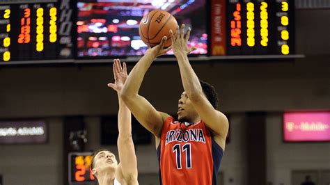 Arizona Vs Gonzaga Final Score Wildcats Comeback Steal Road Win 68