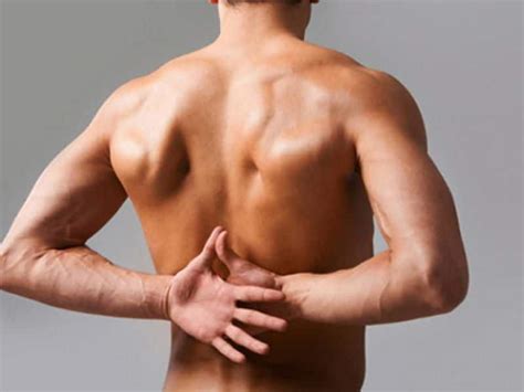 What Causes Pain Between The Shoulder Blades Naturalhealth