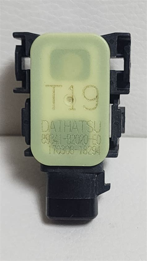 ダイハツ 純正 ウルトラソニツクセンサ クリアランスソナー 89341 B2020 E0 170308ー18294 色番号t19 Dba