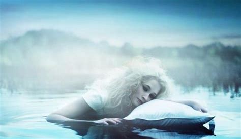 Sexy Janet Devlin Archives Barnorama