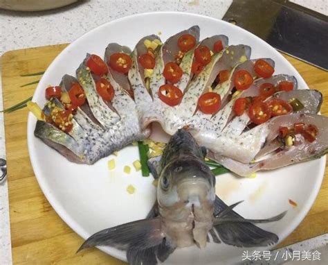 網紅菜一道孔雀開屏清蒸魚 每日頭條