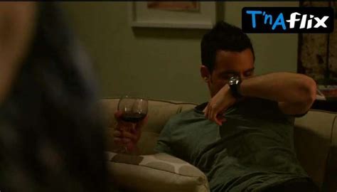 Nicole Laliberte Breasts Scene In How To Make It In America Tnaflix