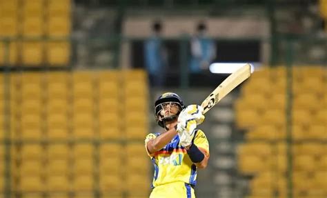 Rahul Dravids Son Samit Named In India U19 Squad For Australia Series