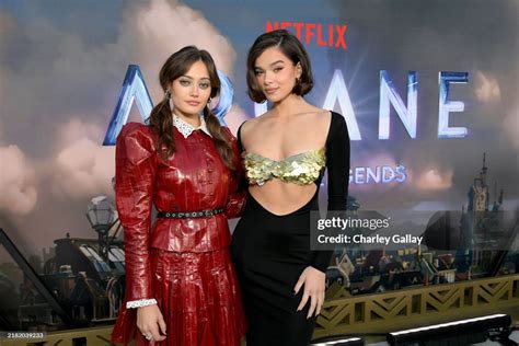 Ella Purnell And Hailee Steinfeld Attend The Netflix Arcane La News