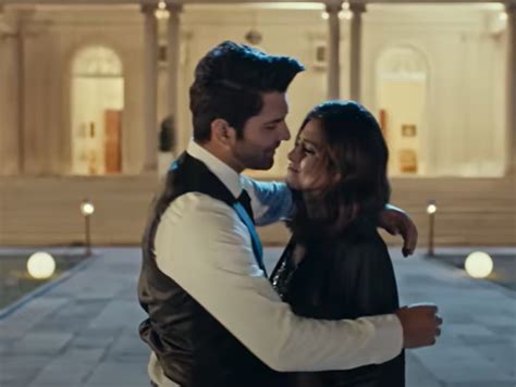 Badtameez Dil Trailer Review Barun Sobti And Ridhi Dogras Sweet And
