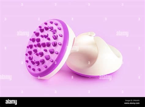 Hand Massager With Silicone Spikes For Anti Cellulite Massage Procedure