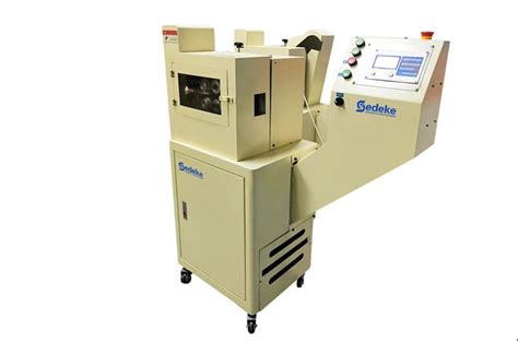 China Customized Automatic Tube Cutting Machine Suppliers