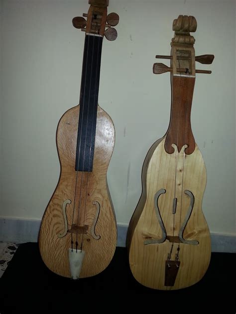 1000 Images About Old Stringed Instruments On Pinterest