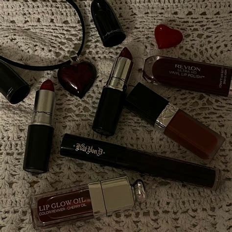 Cherry Wine Cherry Cola Mode Collage Estilo Ivy Dark Feminine