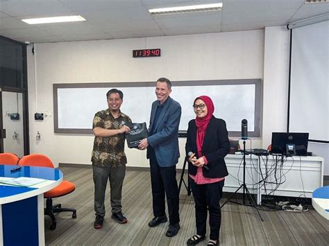 Fikri Zaki Muhammadi On Linkedin Sharing Is Caring And When Your