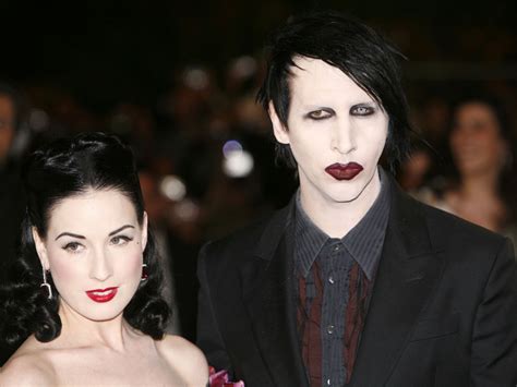 Rose Mcgowan Marilyn Manson Married