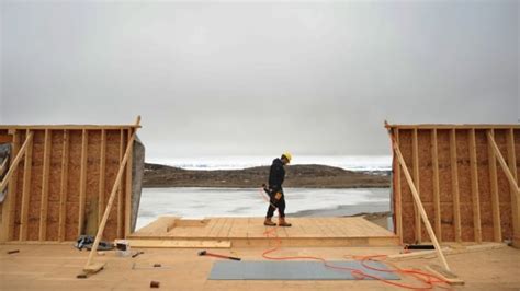 Walls Raised On Iqaluits Mosque Cbc News