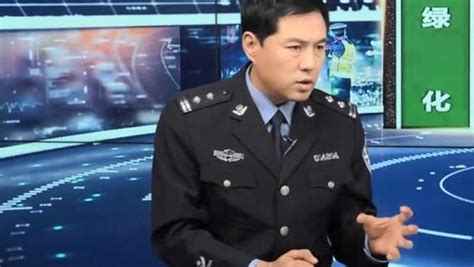4种情形不能超车交警告诉你如何正确超车一定要注意交通规则 社会 交通事故 好看视频