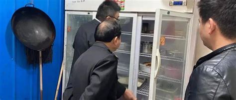 槐林市场所“三加强”开展新开餐饮店食品安全检查工作