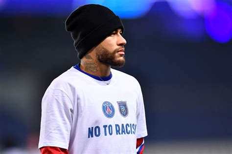 Neymar Rebate Críticas Que Sofre Por Sua Vida Fora Dos Gramados Me