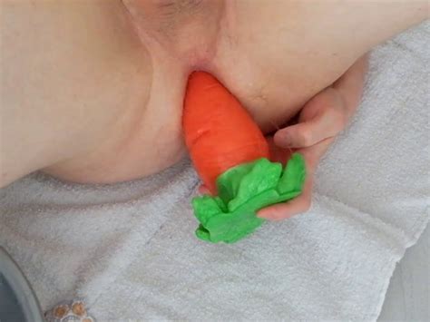 Playing With My Carrot Dildo Thisvid Com