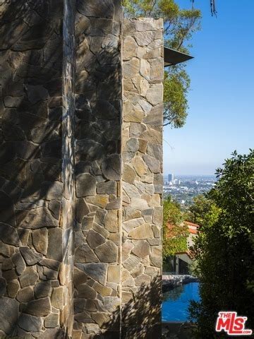 8530 Hedges Pl Los Angeles Ca 90069 Redfin