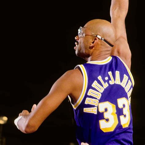Kareem Abdul Jabbar Didnt Like Wearing His Goggles Basketball Network