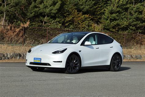 【いま買える最新bev特集】テスラ モデルy カー・アンド・ドライバーonline Car And Driver