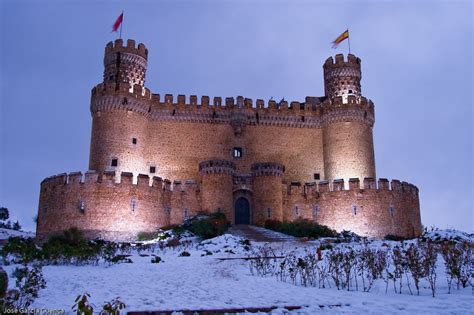 Conoce los castillos más bonitos y espectaculares del mundo