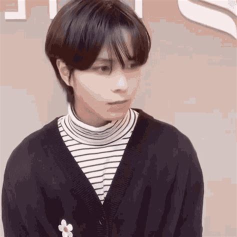 Yejun Elast  Yejun Elast Kpop Discover And Share S