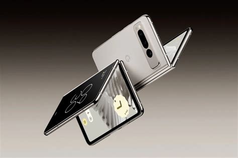13 Best Android Flip Phone For 2023