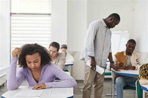 가르치는 강사 개발 격식 있는 결과 경력 교실 교육 교육 기관 교육 방법 교육 시스템 교육자 교육학 그