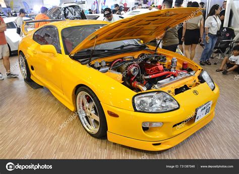 Muntinlupa Jan Toyota Supra Neo Classic Car Show January 2024 — Stock