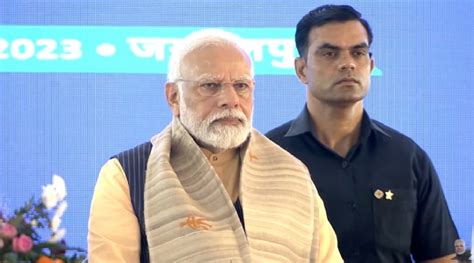 Pm Modi Unveils Development Projects Of About Rs 27000 Crore In Poll