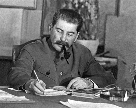 La Guerra Sin Cuartel De Stalin Y Trotsky El Terror Como Arma Política