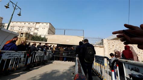 مصر القضاء يصدر حكمه على شاب خطف شقيقته الدكتورة الجامعية وصورها عارية