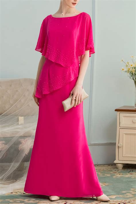Zapaka Modest Red A Line Scoop Neck Long Chiffon Sleeveless Bridesmaid