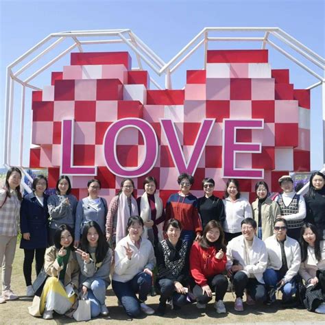 春风十里 一路有妳发展溪村茶园
