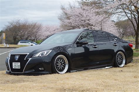クラウンアスリートの210系クラウンアスリート後期・bbs Lm・4wdに関するカスタム事例｜車のカスタム情報はcartune