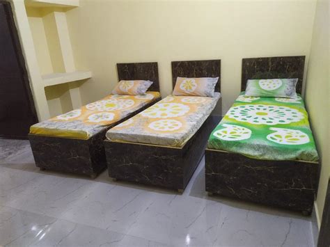 Best Girls Pg Hostel In Rohini Pitampura Nsp Delhi Delhi 9 Br