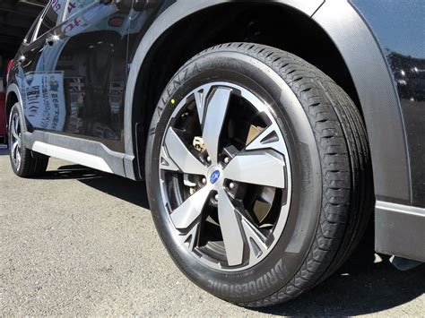スバル フォレスターにブリヂストン Alenza Lx100を装着 スバル フォレスター タイヤ タイヤ・ホイール関連 乗用車用タイヤ