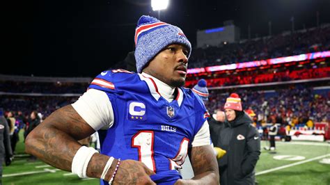 Buffalo Bills Breaking Stefon Diggs Traded To Houston Texans In