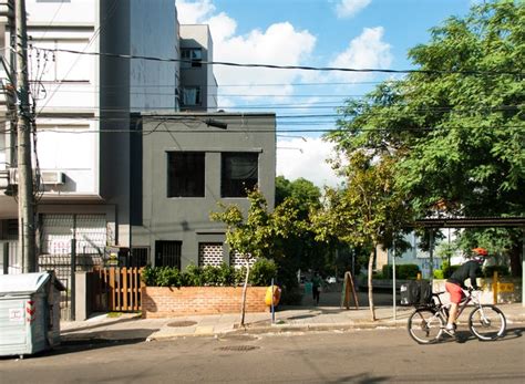 Projeto Que Une Cafeteria E Floricultura Valoriza Travessa De Porto