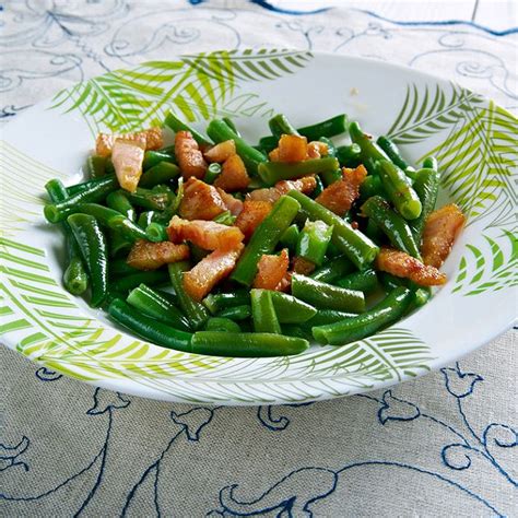 Recette Poêlée de haricots verts aux lardons facile rapide